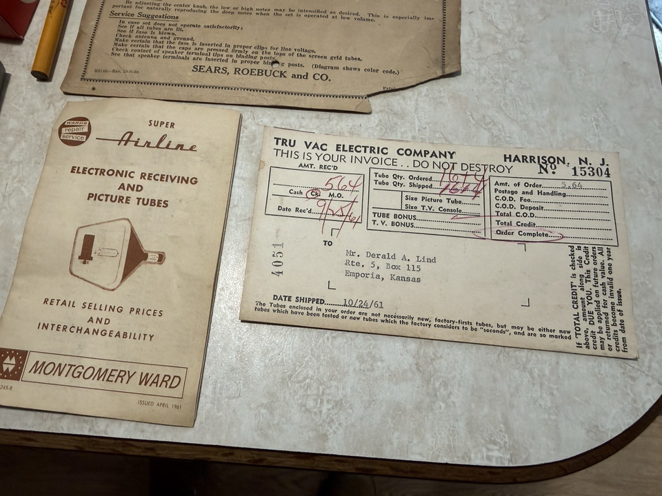 Vintage Heathkit Model GD-1B + Wards Electron Tube Handy Tube Tapper ...