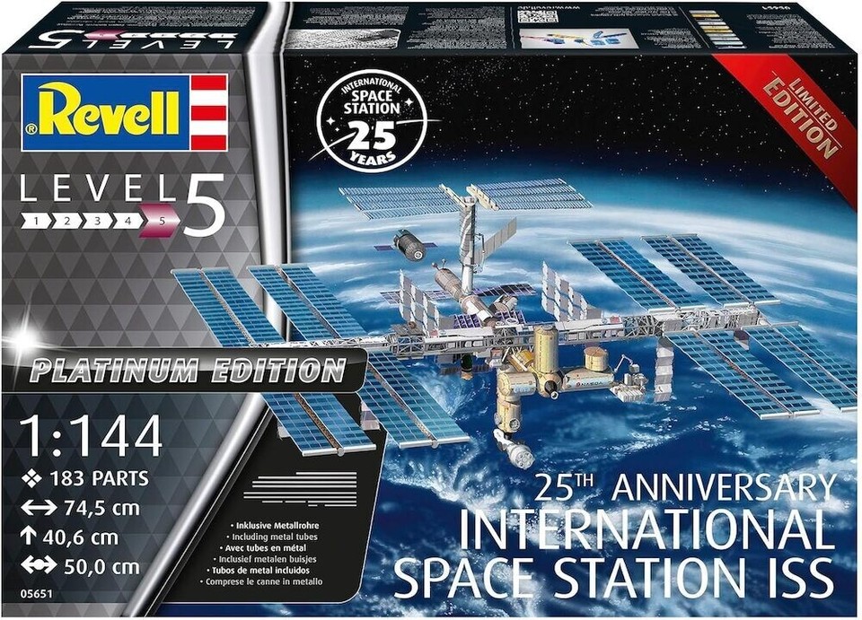 New! Revell 05651 International Space Station ISS "25th Anniversary" 1: ...