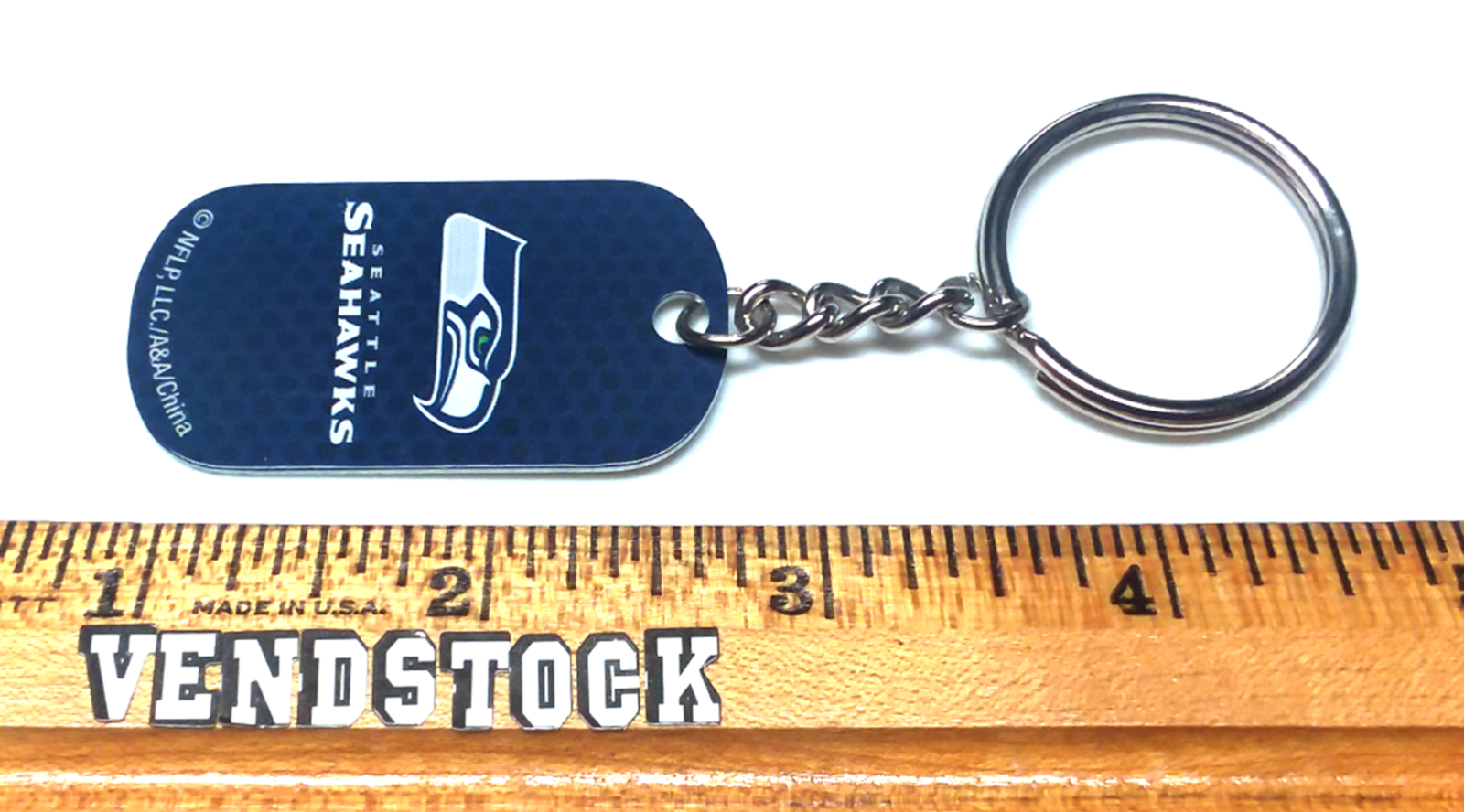 SEATTLE SEAHAWKS METAL KEYCHAIN PULL NEW LICENSED NFL FOOTBALL CHARM ...