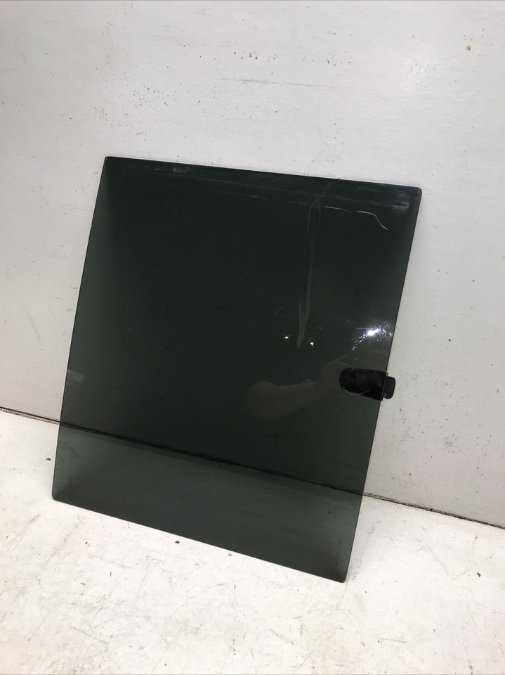 99-07 Ford F-250 F350 Super Duty Rear Back Center Glass Window Slider ...