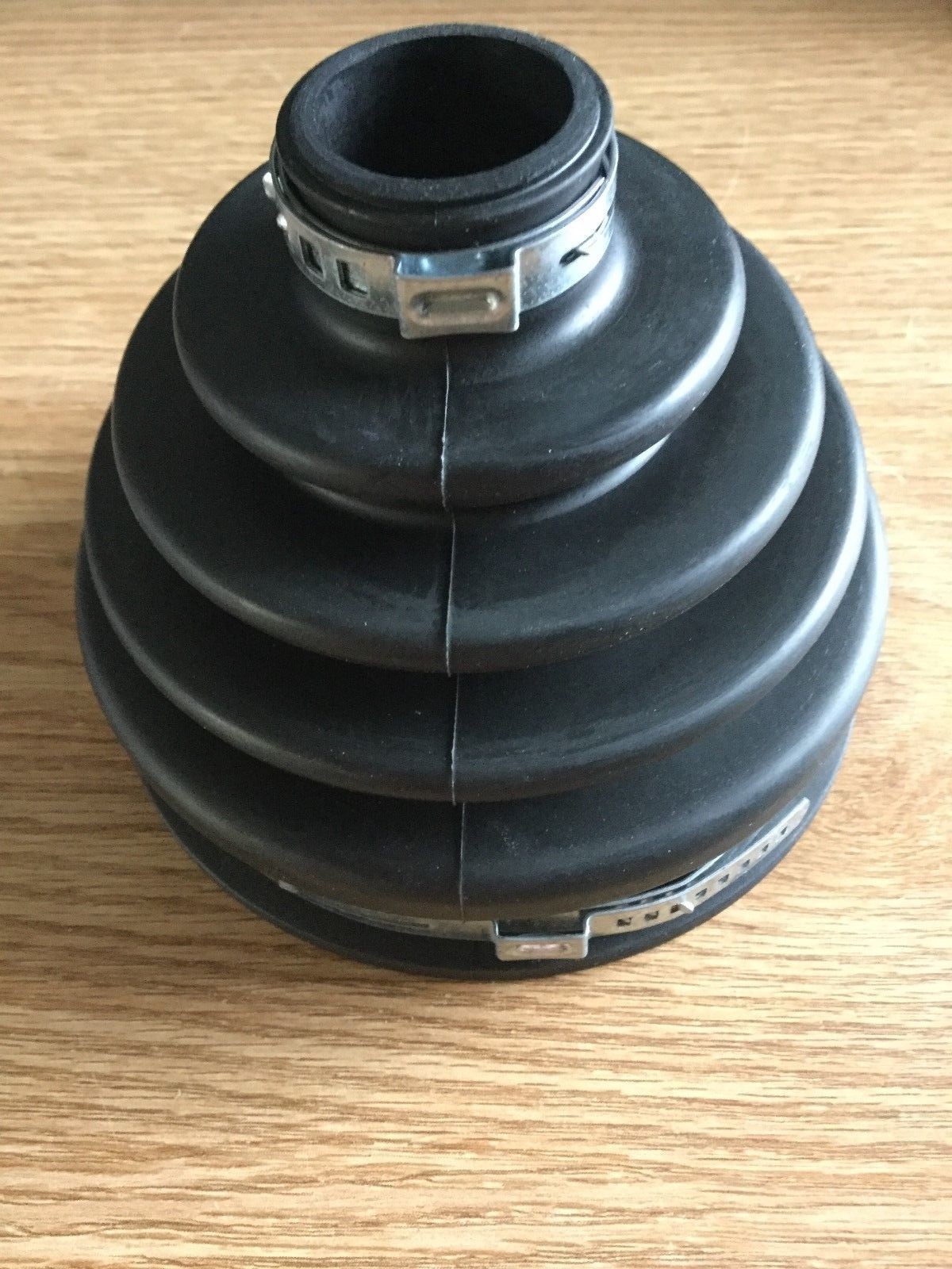 2002-2005 VW Passat CV Axle Outer Boot Kit | 2 Metal Clamps | Left | 3 ...