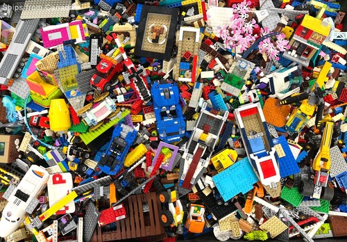 22.2 Lbs. of Unsorted Bulk LEGO and non-LEGO Bricks, Pieces, and Parts ...