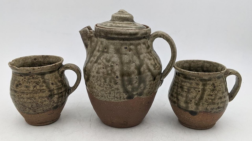 MICHAEL BUCKLAND GREEN DENE OXSHOTT COLLECTION STUDIO POTTERY TEAPOT ...