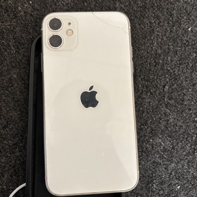 iPhone 11 – 64GB – Unlocked – Fair Condition – Faulty Face ID & Volume ...