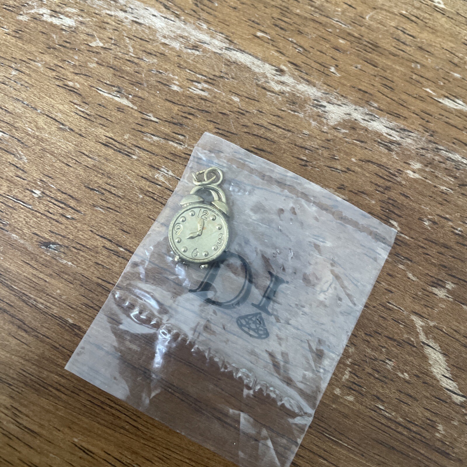 30 Piece Lot Of Diamond International DI Charm Bracelets and Cruise ...