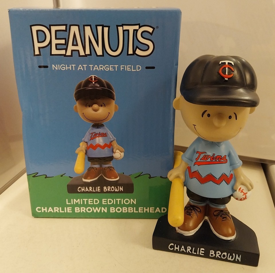 2020 Minnesota Twins Charlie Brown SGA Bobblehead Peanuts | eBay