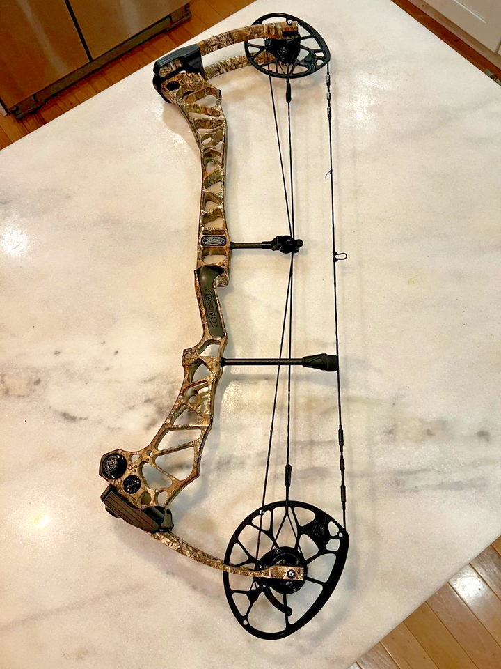 Mathews Traverse Compound Bow - 70# - 29.5" - RH | eBay