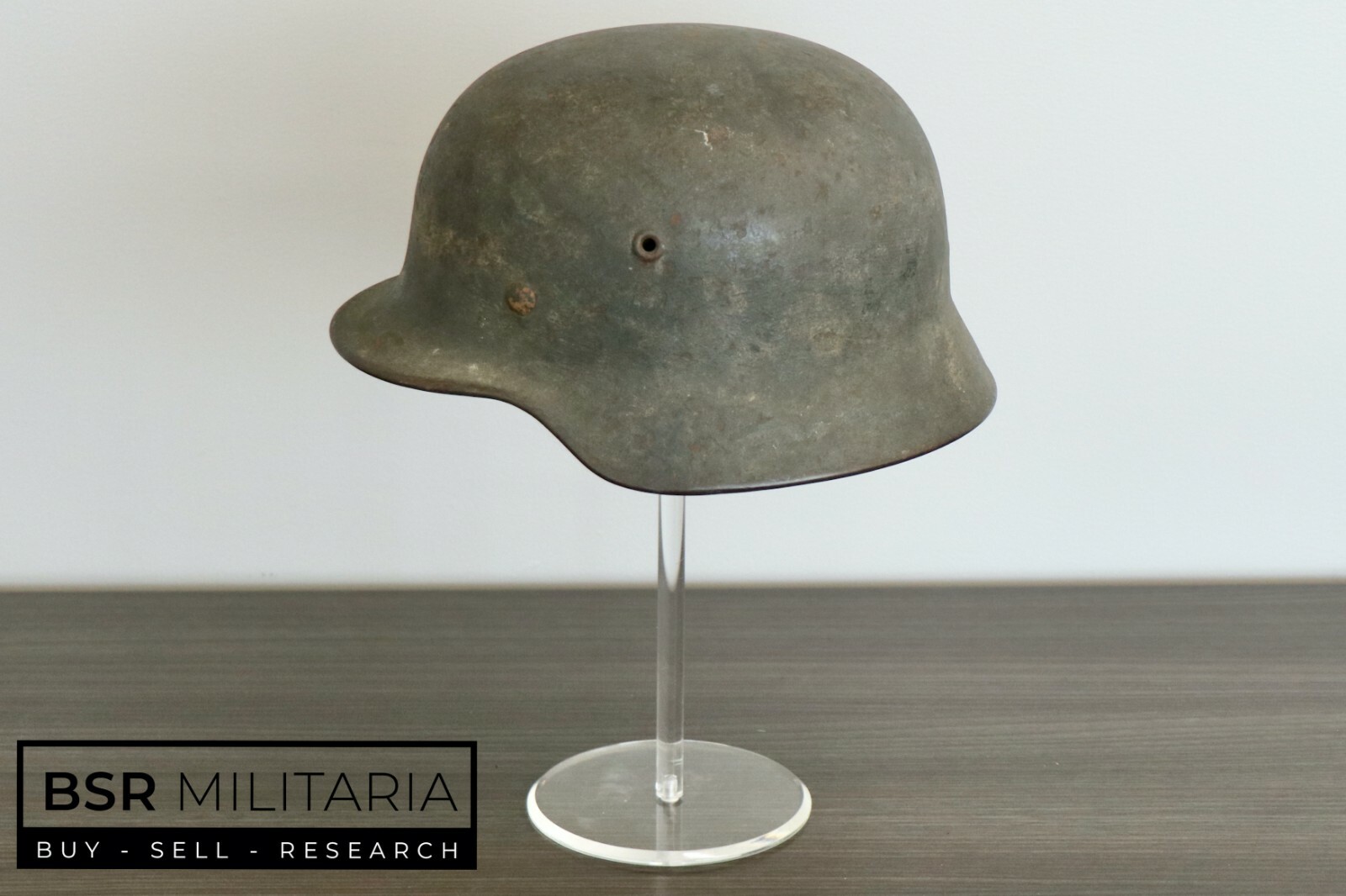US WWII Helmet Display Stand - Acrylic Combat Museum Headgear ...