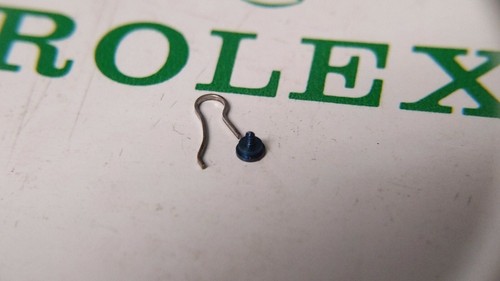 Rolex cal 740, 10 1/2 Hunter part 3889/4060 click spring and blue ...