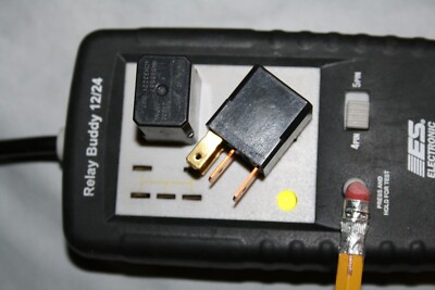 Lot of 2 MR588567 NAIS Mitsubishi Lancer Montero 4 pin multi-purpose ...