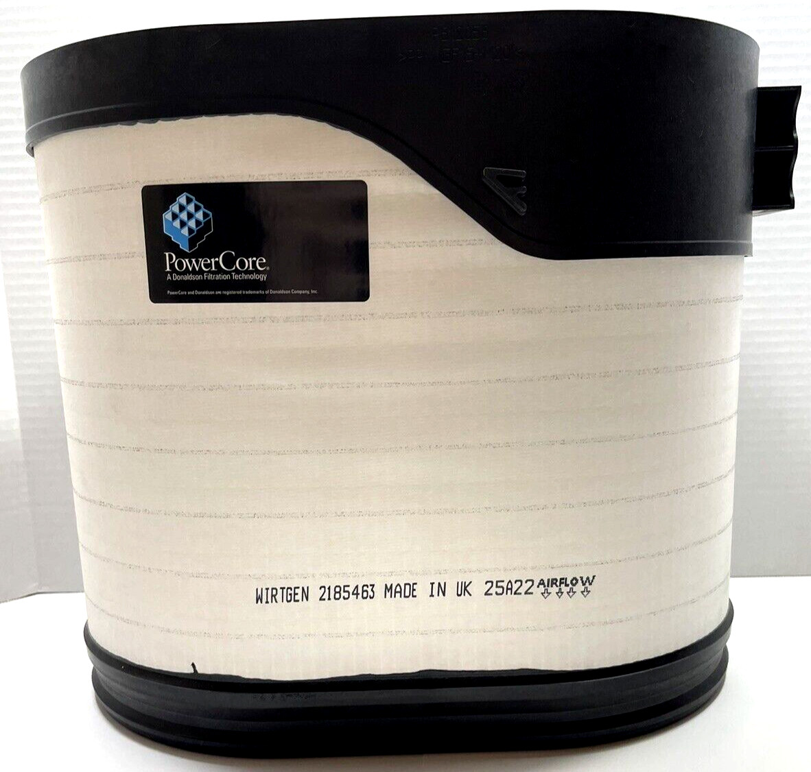 DONALDSON P608677 - Air filter cross reference