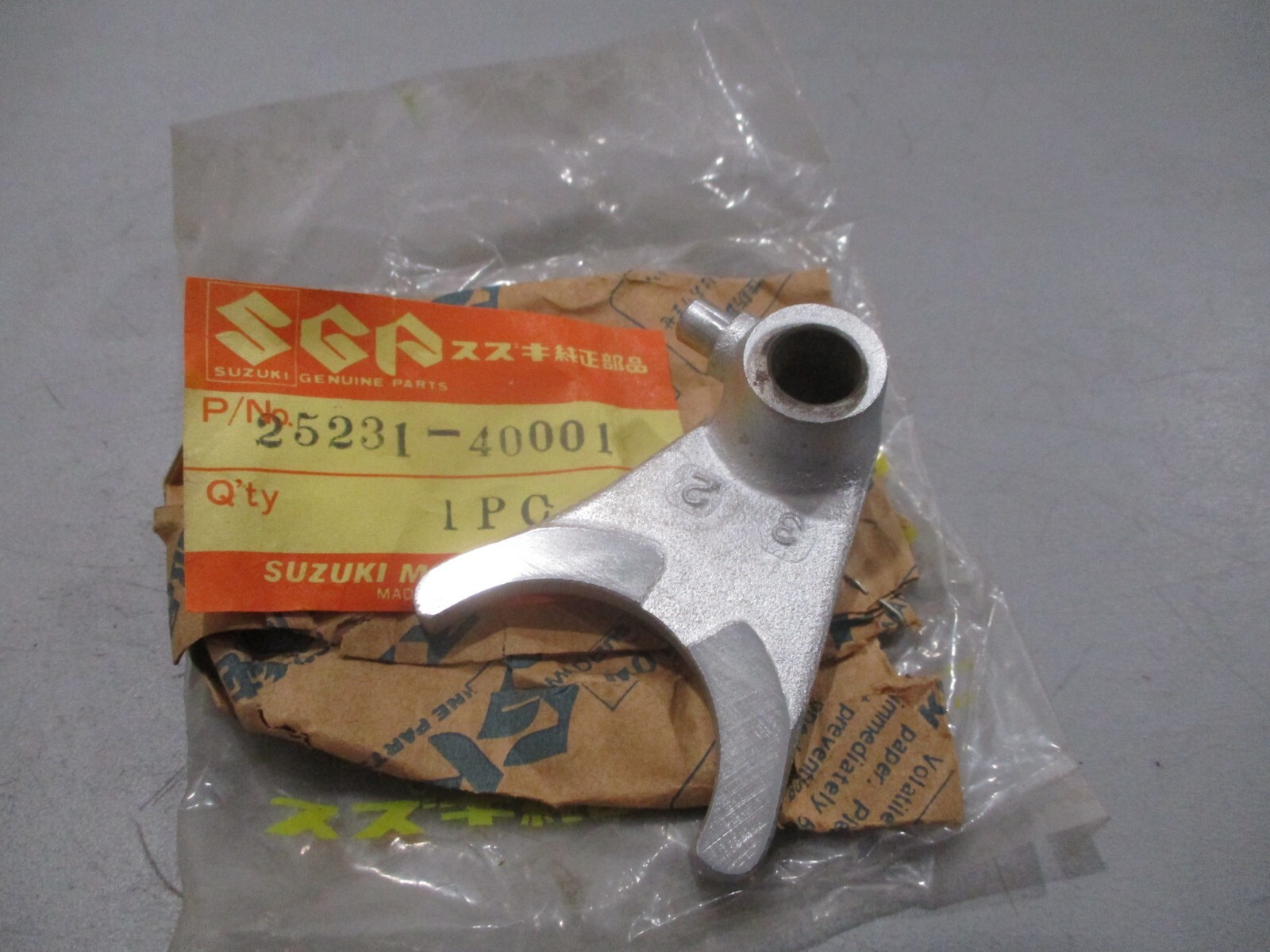 NOS Suzuki OEM Gear Shift No.3 Fork 77-78 RM250 77-79 PE250 25231-40001 ...