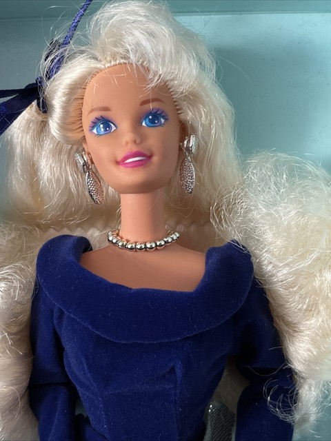 Barbie Winter Velvet Special Edition Avon Doll Figure S6 for sale ...