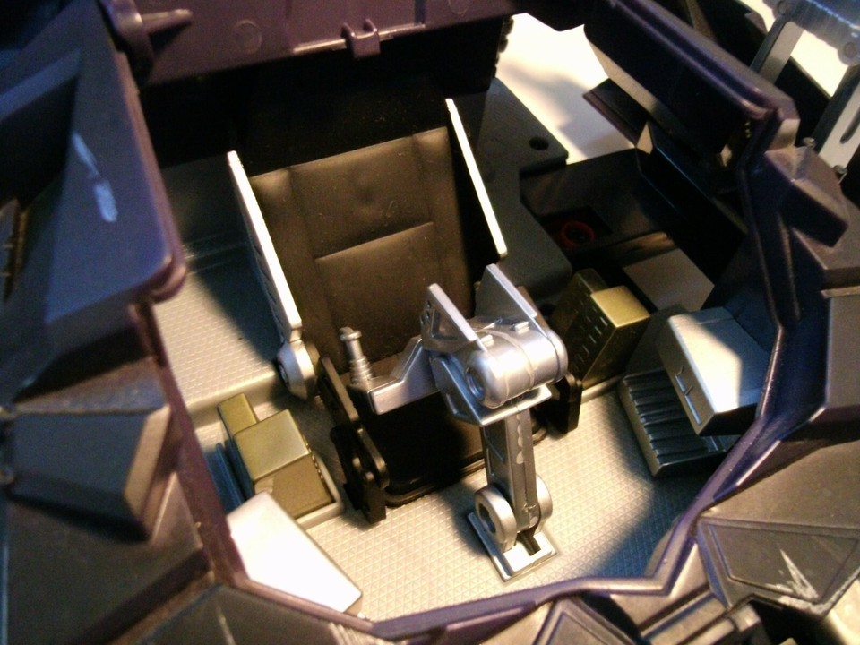 Batman Dark Knight Tumbler-Batmobile By Mattel DC Comics-Light and ...