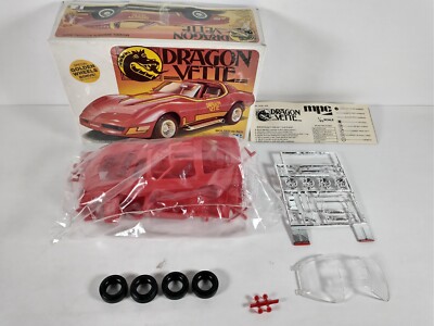 Dragon Vette Corvette Coupe MPC 1:25 Model Kit # 1-3718 Sealed Parts No ...