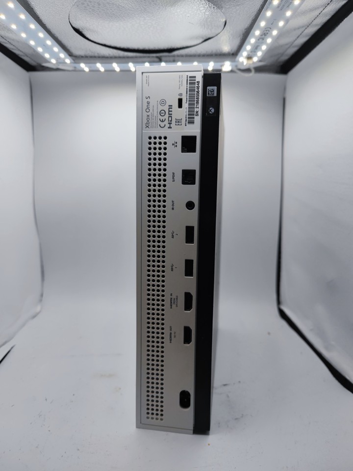 Xbox One S Console, 1TB - hdmi port faulty, stuck in 480p, untested ...