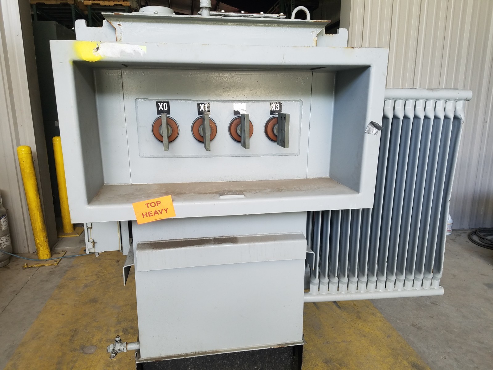 Cutler Hammer Substation Transformer 750 Kva Primary 4160 Sec 208Y/120 ...