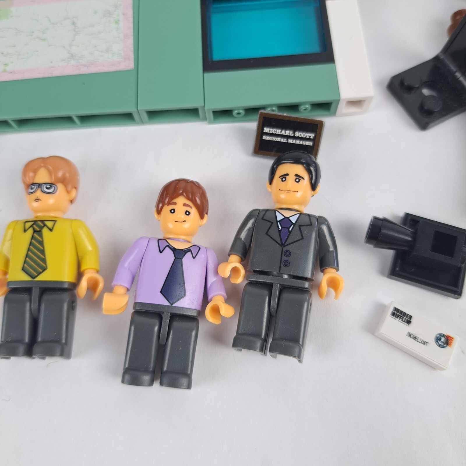 The Office Dunder Mifflin Scranton Branch Brick Build Set - INCOMPLETE ...