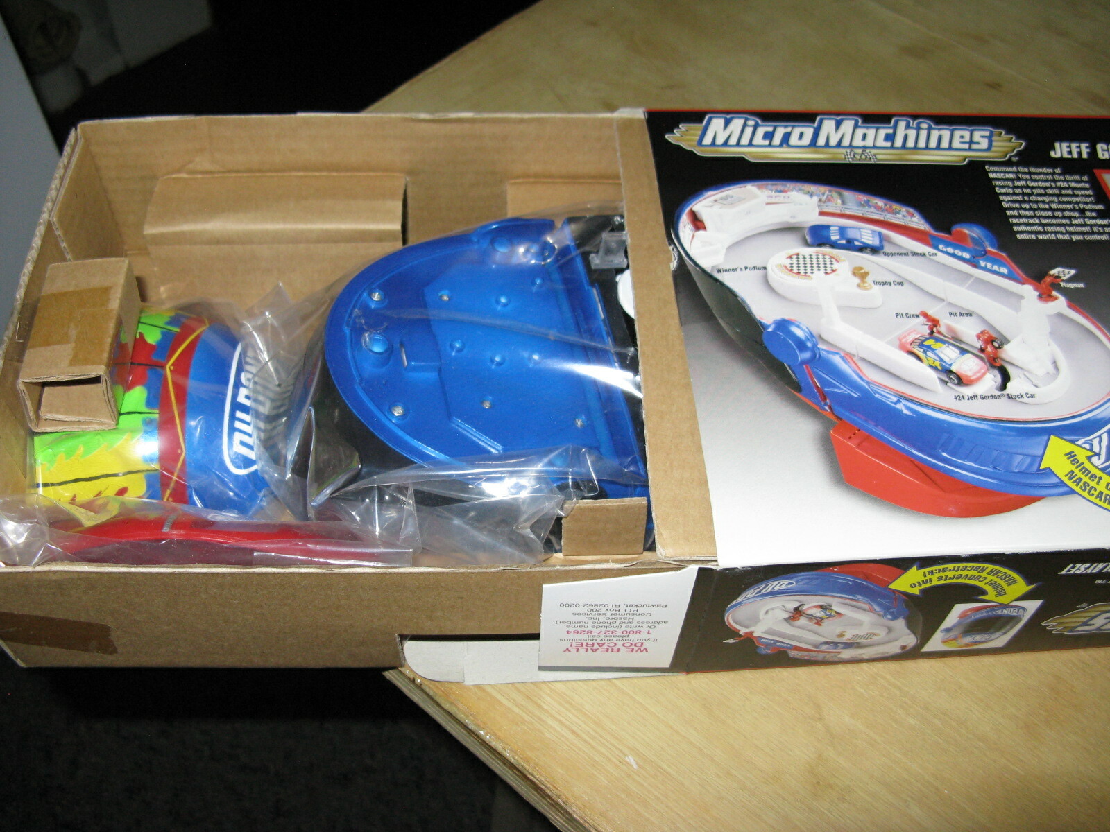 JEFF GORDON MICRO MACHINES HELMET RACEWAY PLAYSET SEALED Galoob 1999 | eBay