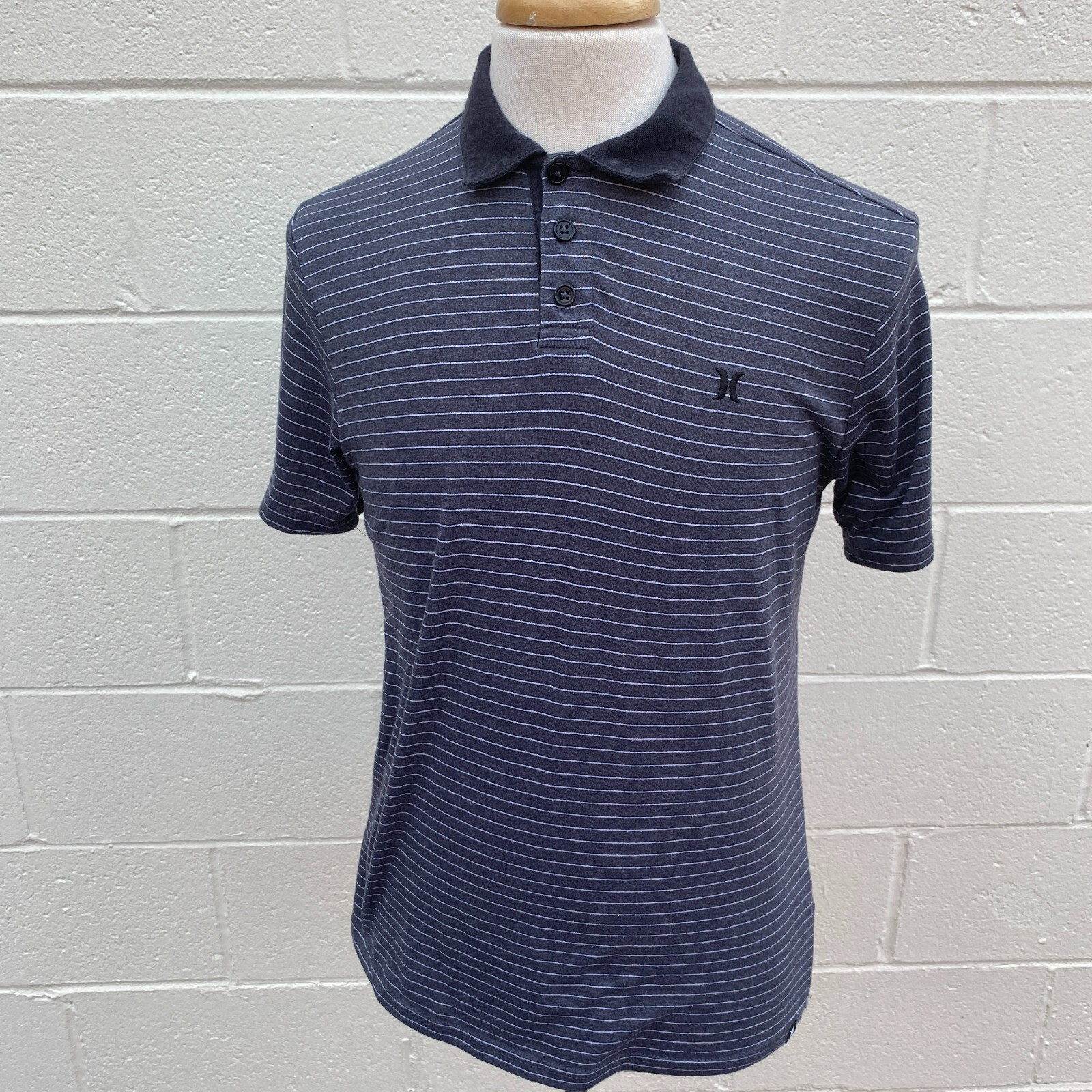 HURLEY Polo Shirt Men's Small short sleeved Striped Blue White Adult ...