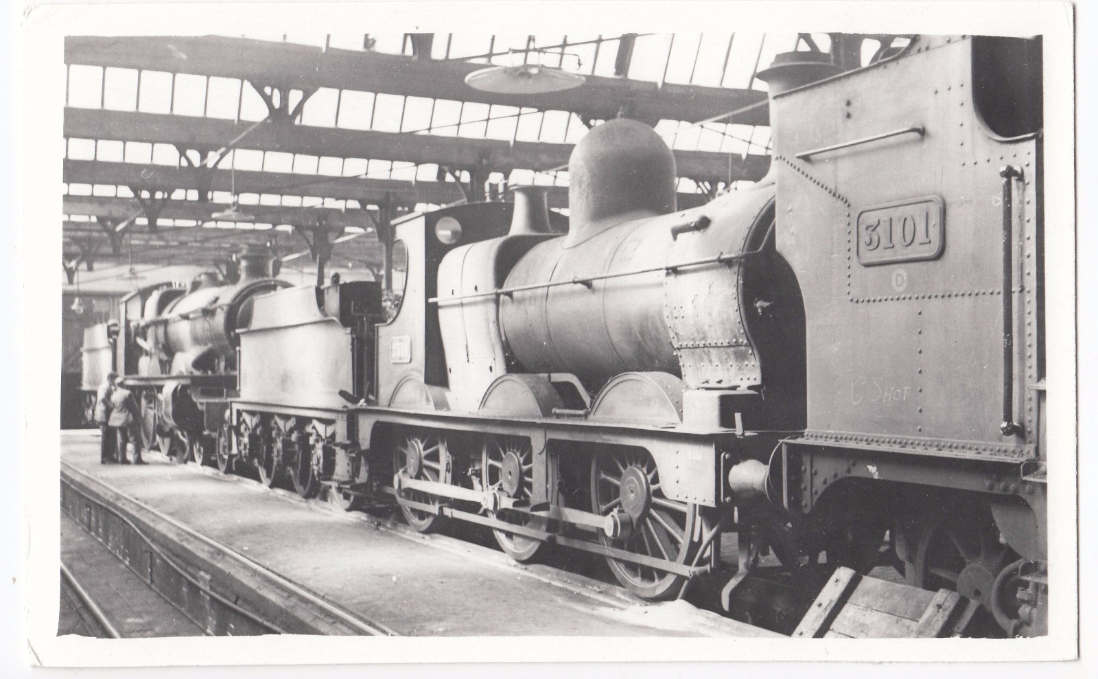 Dean Goods Class 0-6-0 Steam Loco no 2516 in Shed, PC size BW Photo ...