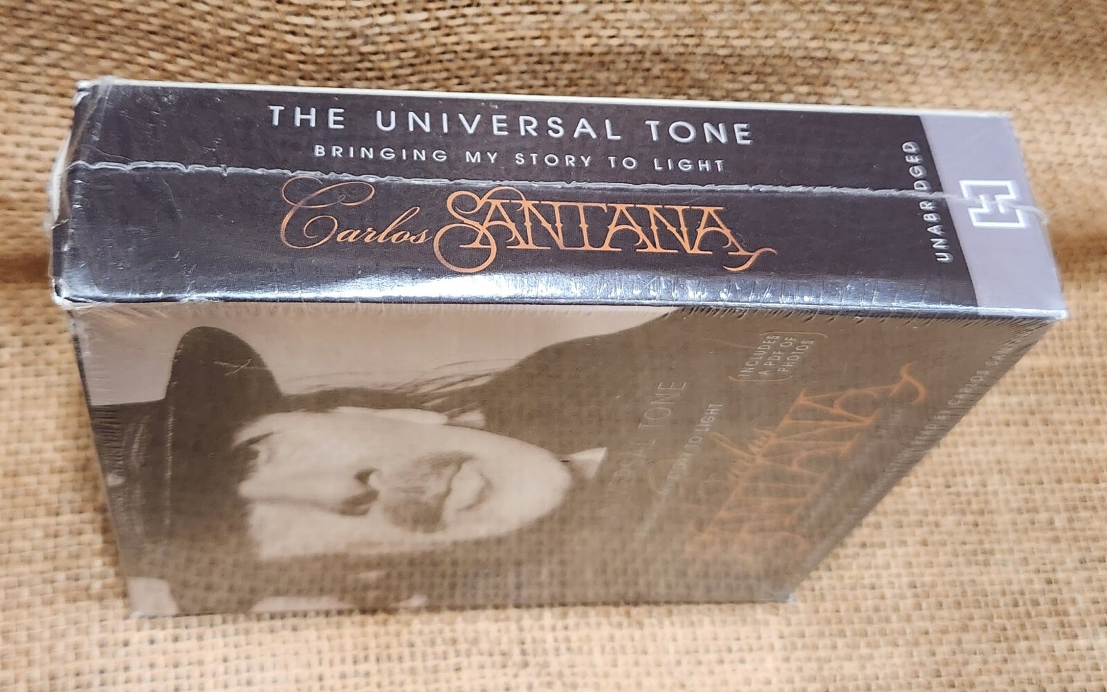 The Universal Tone : Bringing My Story to Light by Carlos Santana (2014, Compact Disc ...