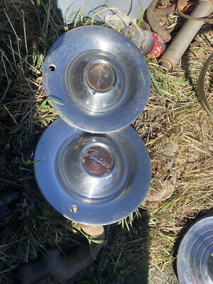 1949 1950 PONTIAC HUBCAPS | eBay