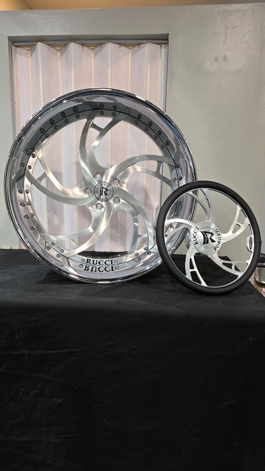 24 Inch Rucci Banks Bushed Chrome Wheels Rims 24x10 255/25Z24 Lexani ...
