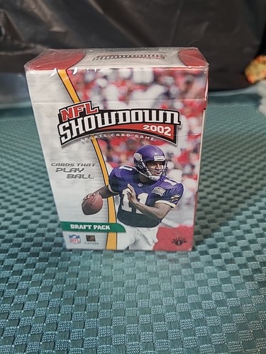 NFL SHOWDOWN 2002 SPORTS CARD GAME TWO PLAYER STARTER SET BOX FACTORY ...