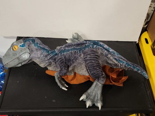 Jurassic World REALFX Baby Blue Hyper-Realistic Dinosaur Animatronic ...