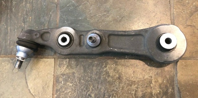 2016 2017 Mercedes AMG C63 RIGHT CONTROL ARM SPRING LINK 2053305308 ...