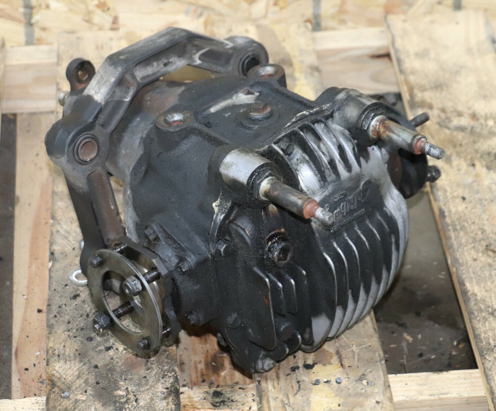 Rear Diff Axle Final Drive Differential Carrier Case OEM Jaguar XJR XJ6 ...