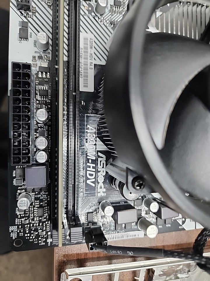 ASRock A320M/ac WIFI AM4 MicroATX MOTHERBOARD w. WiFi Adapter 8gb Ram I ...