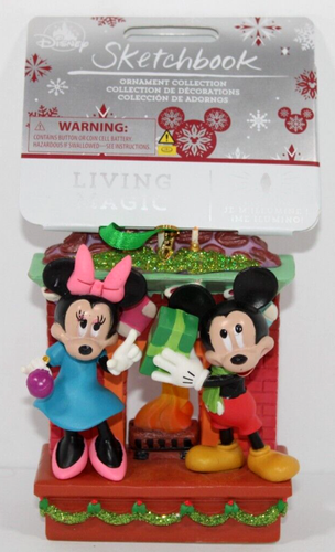 Disney Store Mickey and Minnie Mouse Light-Up Christmas Tree Fire Place ...