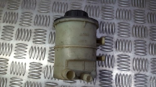 8200005185 PA6-6GF30 Power Steering Pump Oil Reservoir Tank Renault ...