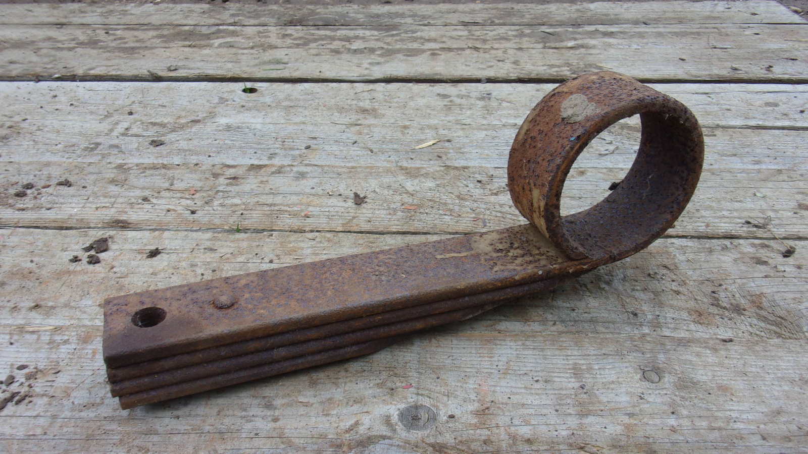Fordson County Crawler Top Roller Spring | eBay UK