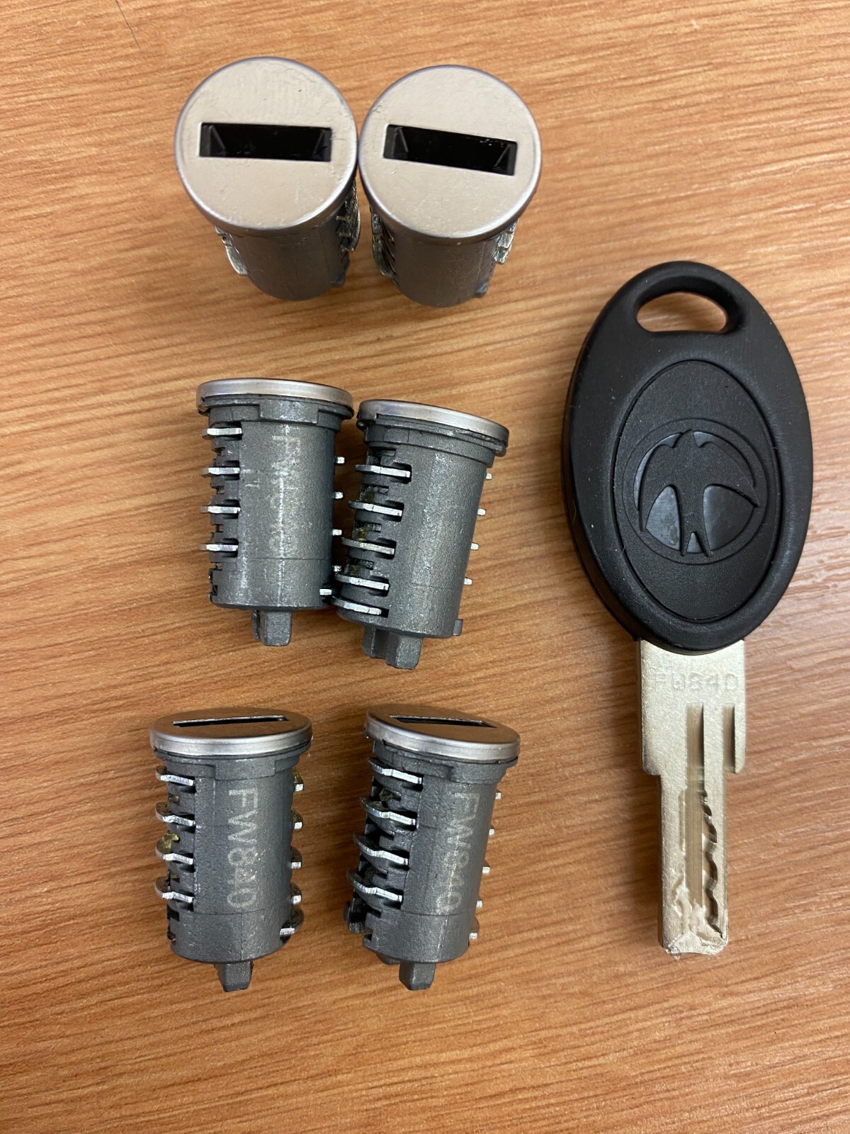 Swift key/cylinder set (6 cylinder and 1 key) | eBay UK