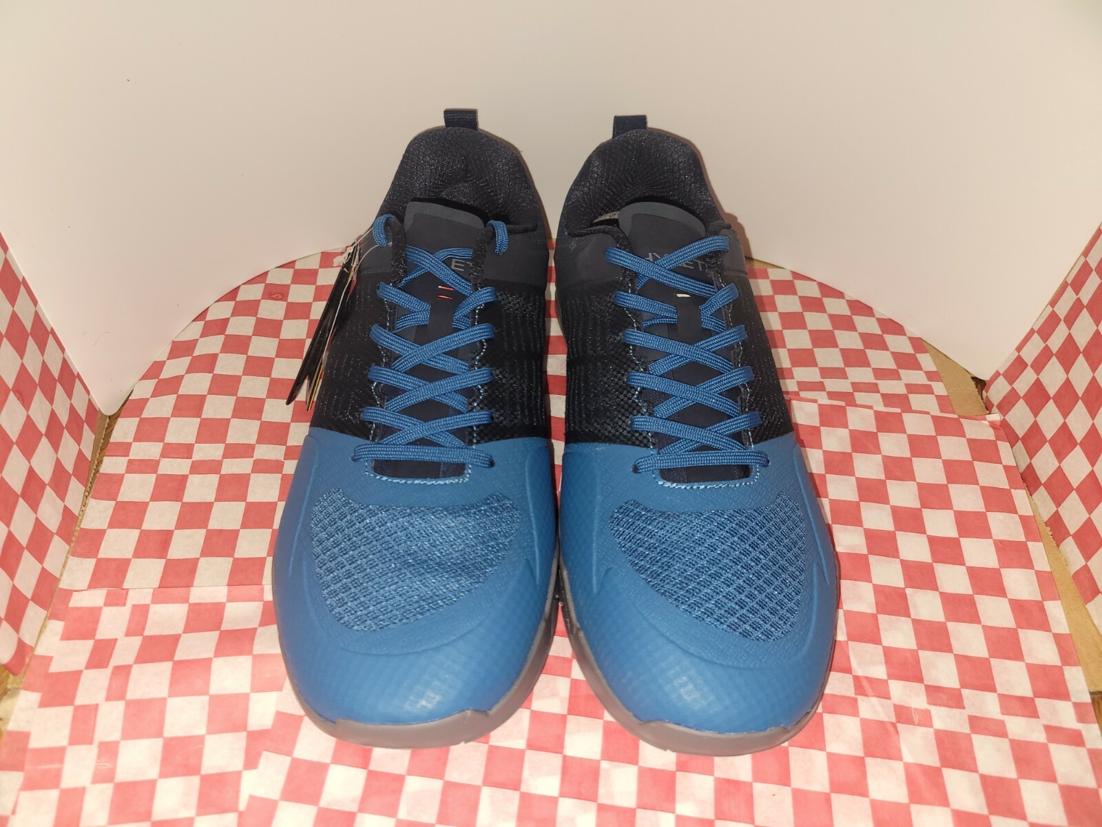 Hylete Mens Circuit Cross Training Shoes Black Royal HMZ339NVCG Low Top ...