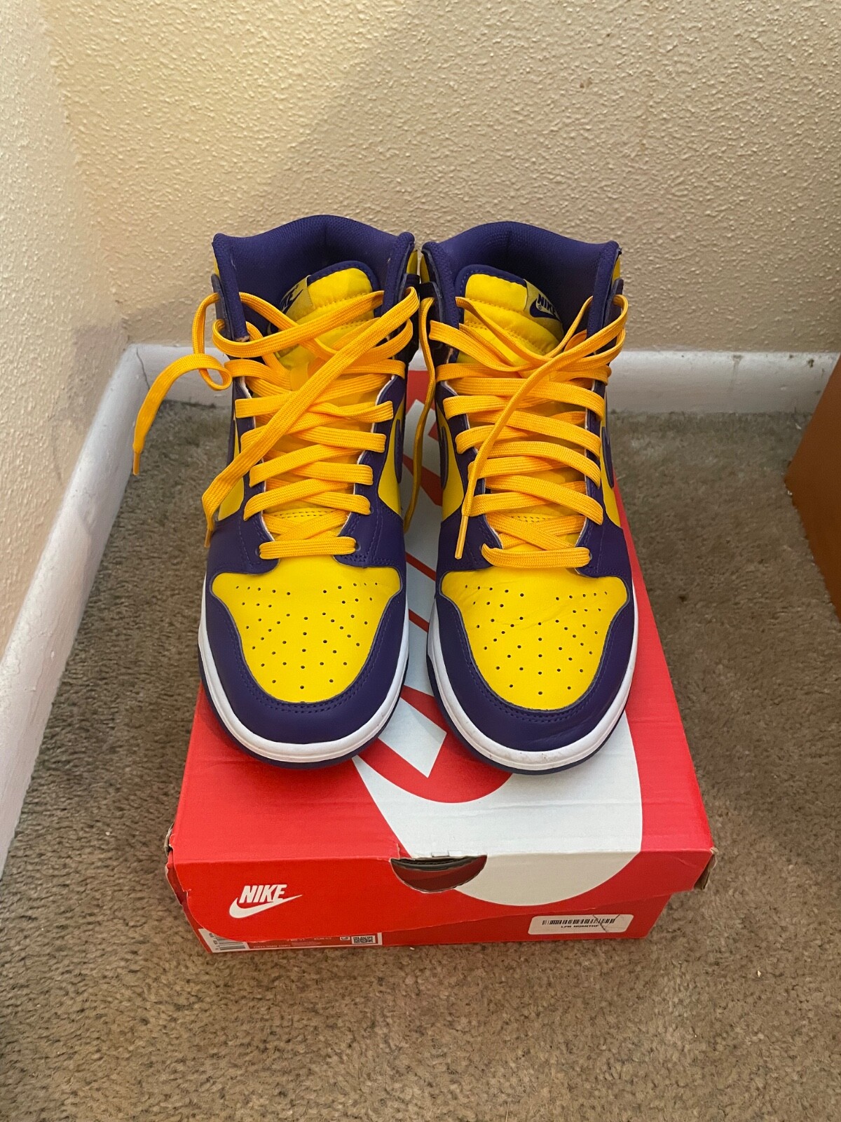Nike Air Dunks High Lakers - Size 9.5 men (11 women) | eBay