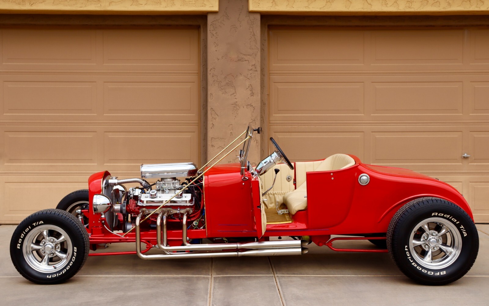 1927 Ford Roadster Model T V8 350 Chevy , A 1932 Grill T-Bucket Kit Car ...