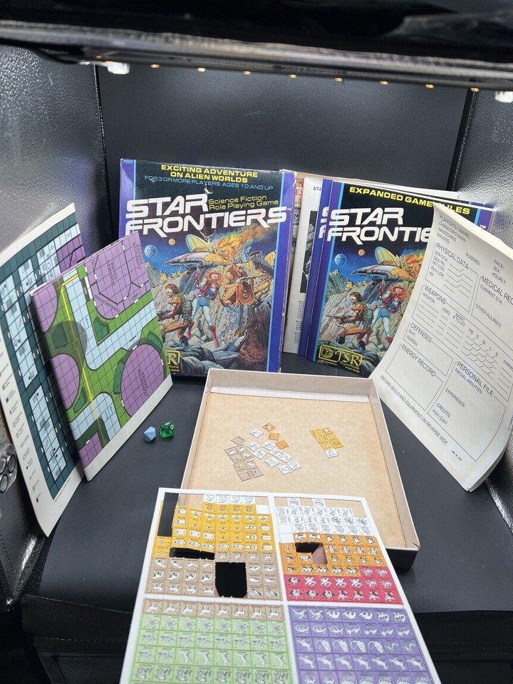 1980 TSR STAR FRONTIERS Boxed Set RPG Complete Books Maps Counters Dice ...