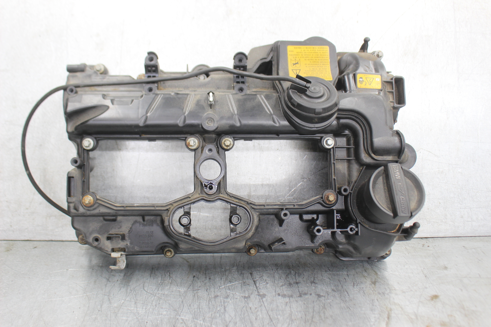 Valve Cover Genuine 11127633630 For BMW F22 F23 F30 F32 F33 F34 F36 N26 ...