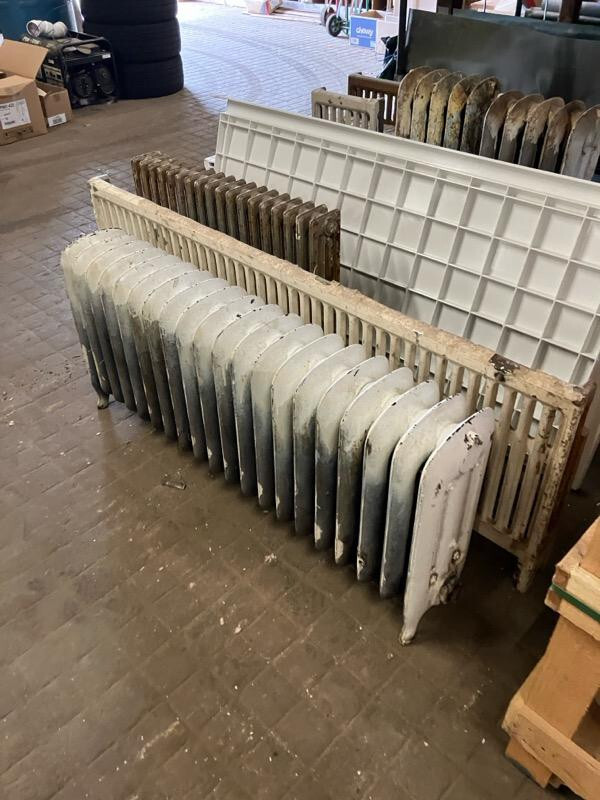 CAST IRON RADIATORS MADE IN USA FROM GOOD HOMES NO JUNK STEAM/HOT WATER ...