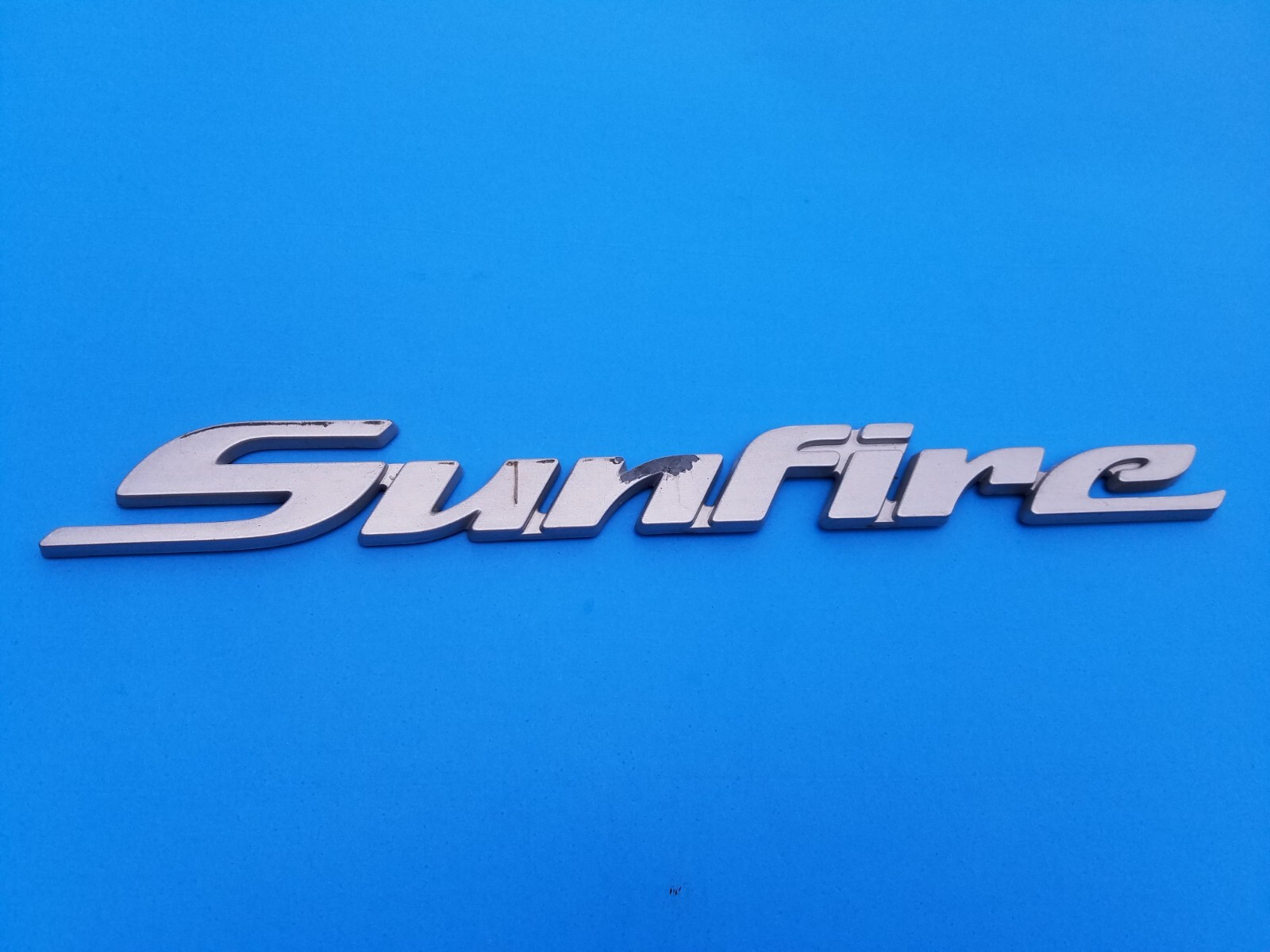 00 01 02 03 04 05 PONTIAC SUNFIRE SIDE DOOR EMBLEM LOGO BADGE SYMBOL ...