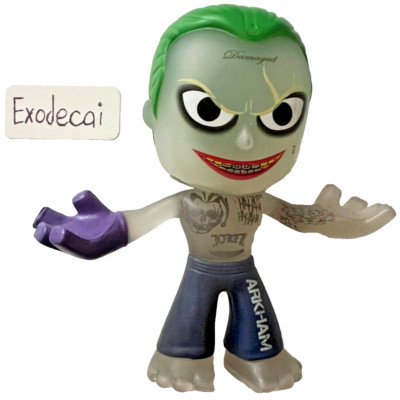 The Joker Shirtless Hot Topic Exclusive GITD Funko Mystery Minis ...