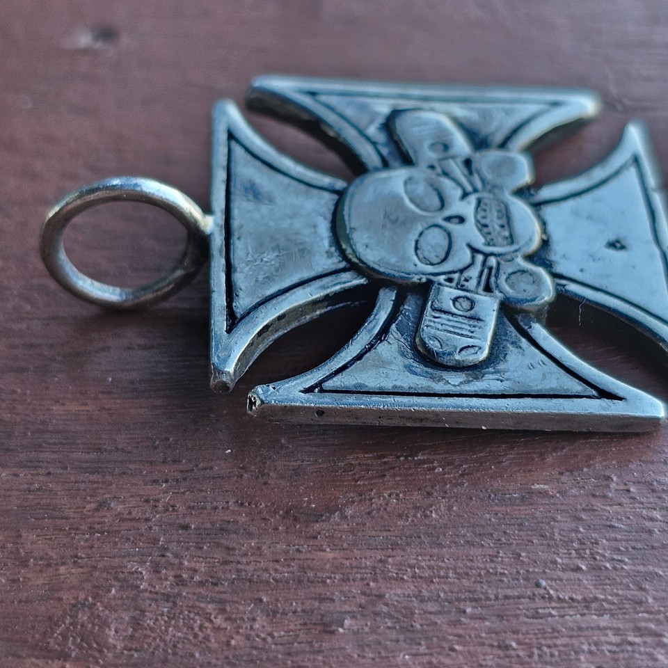 Sterling Silver Skull & Crossed Pistons Iron Cross Biker Pendant 925 ...