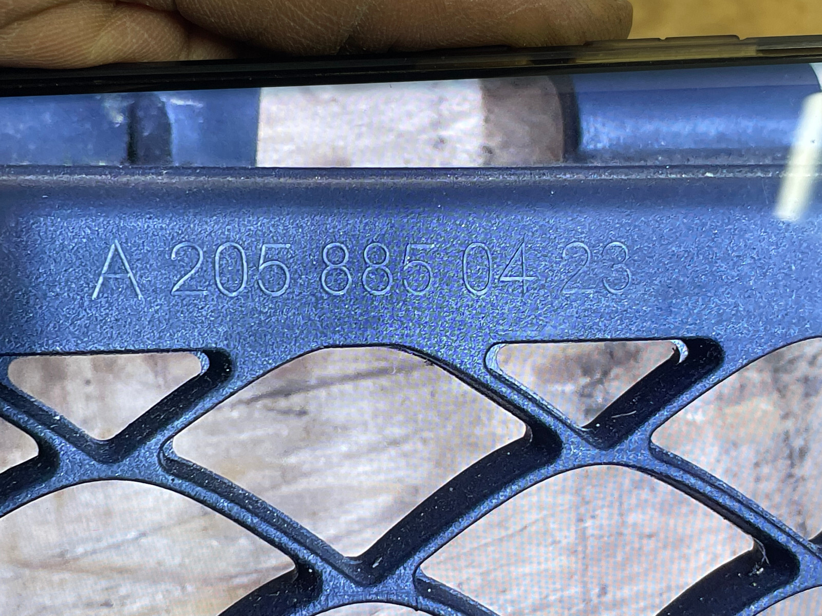 Mercedes C-Klasse W205 Lüftungsgitter Gitter Stoßfänger mitte ...