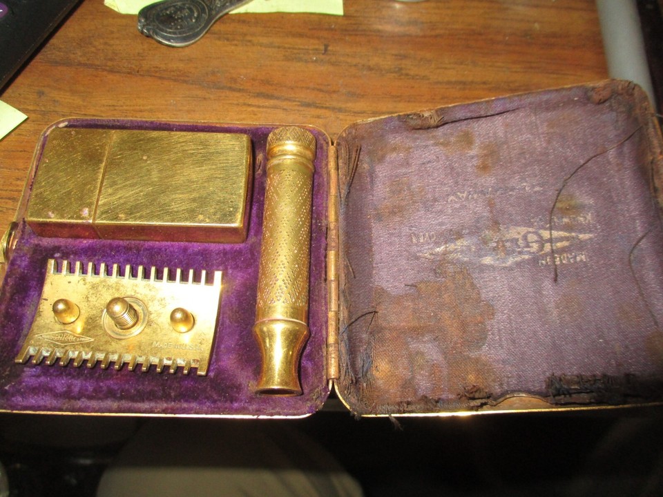 Price Reduced Vintage 1920 Gillette Safety Razor “Tuck Away” w/ Case ...