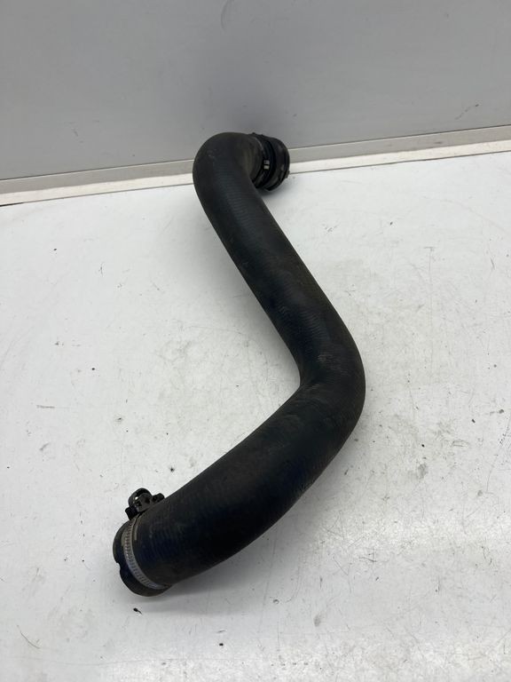 Iveco Daily 6th gen 2015 Diesel engine water coolant pipe hose ...