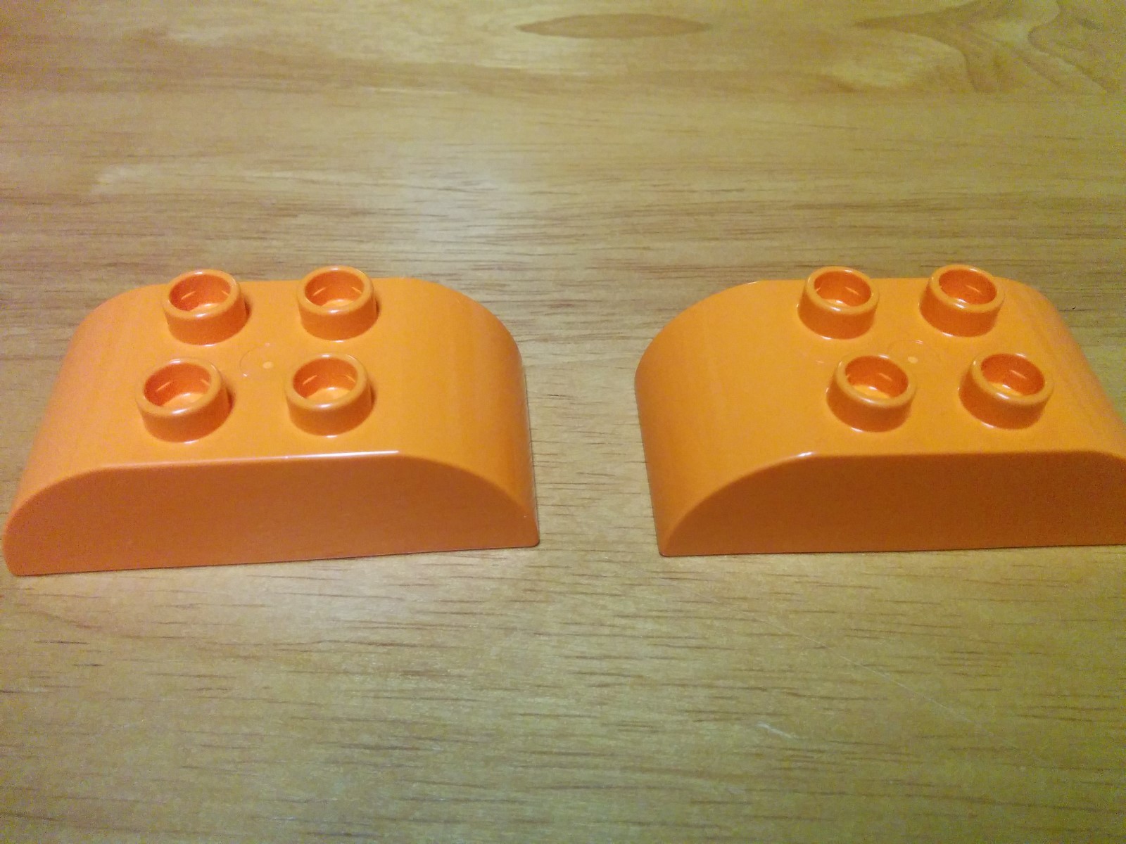 2 Lego DUPLO Brick 2x4 CURVED TOP blue azure orange yellow red lime ...